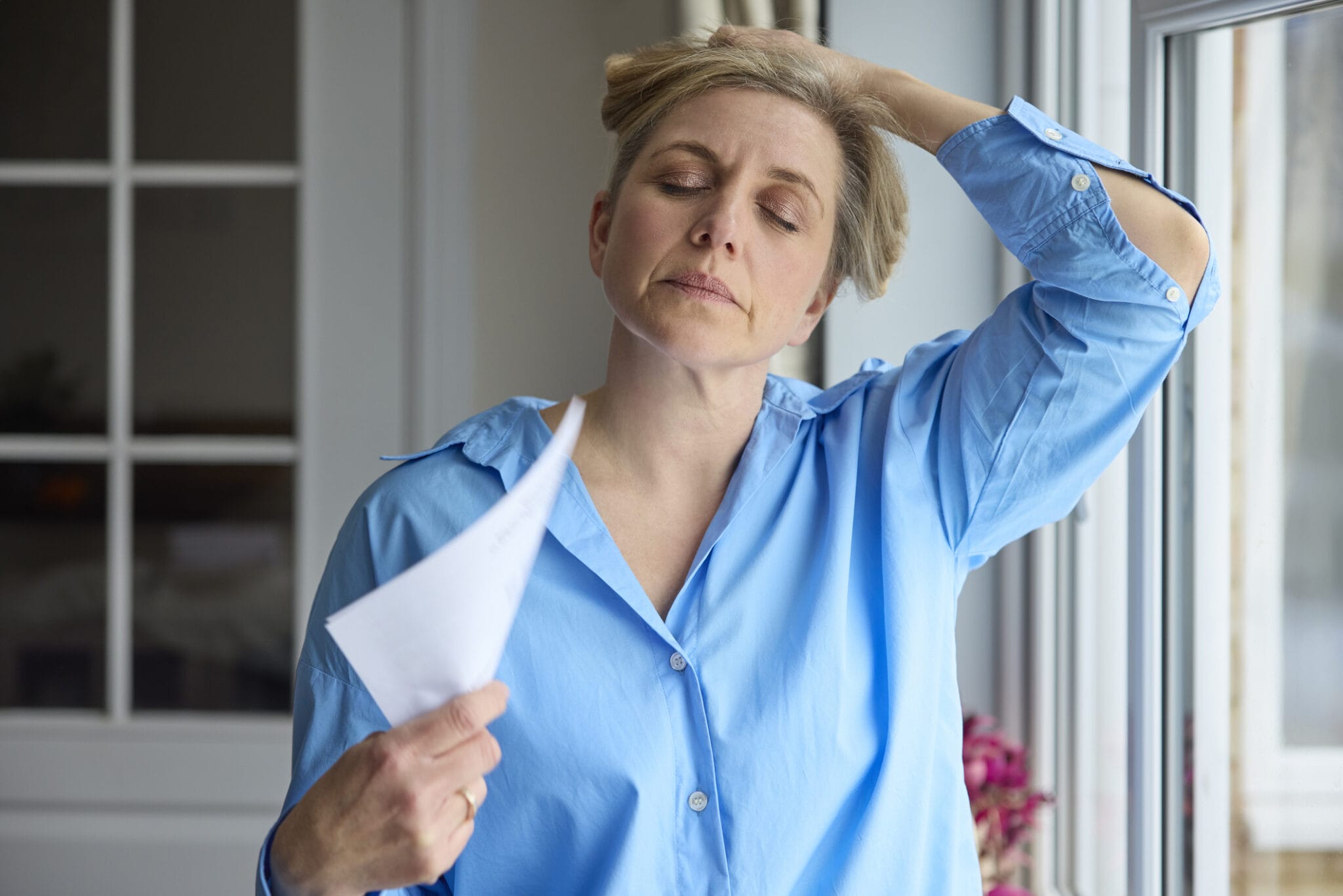 Surgical menopause: What to expect after ovary removal